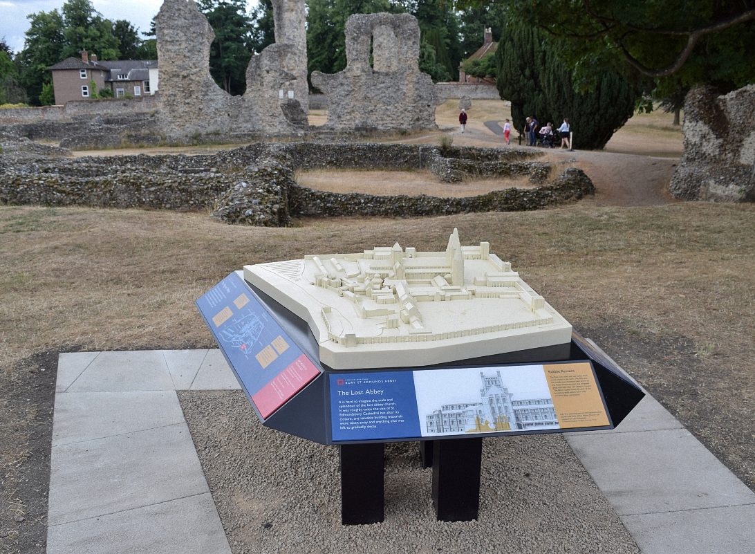 Abbey model attracts visitors - Abbey of St Edmund Heritage Partnership